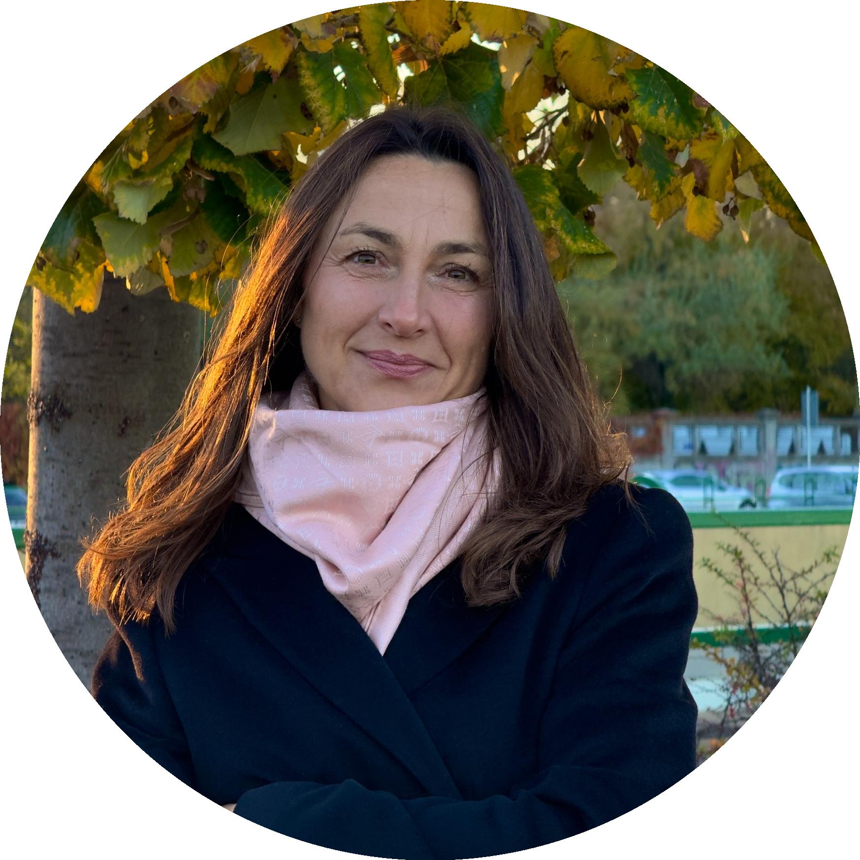 dr Maria Boguszewicz - Instytutu Studiów Iberyjskich i ...